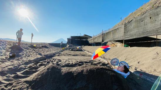 Steam Sand Baths | Travel Tips | DISCOVER KAGOSHIMA｜Official Travel Guide