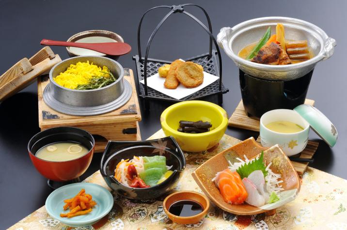 Natural Sand Bath Center 'Saraku' | Tourism spot | DISCOVER KAGOSHIMA ...