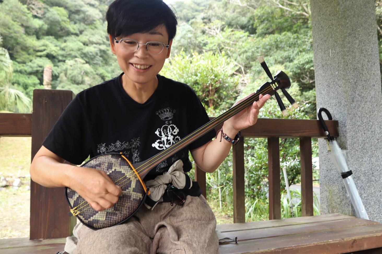 HORIKIRI Mikiko (Miki) | Guide Interpreters | DISCOVER KAGOSHIMA ...